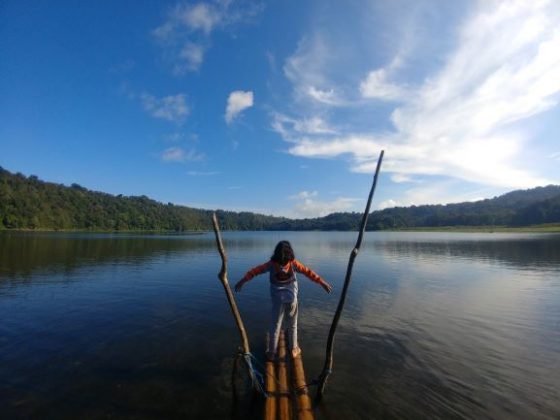 Camping di Danau Tamblingan Bali, Bisa? - AJAK ANAK